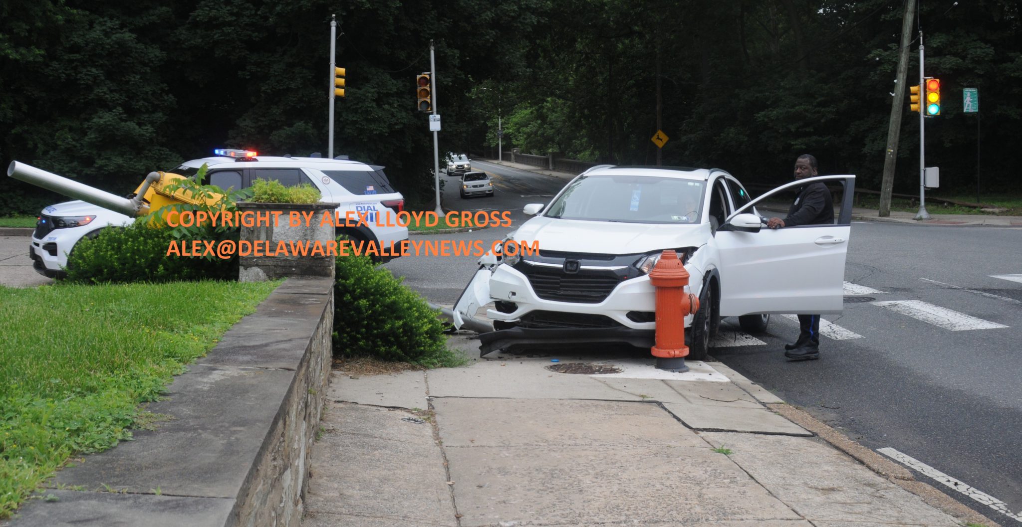 Crash Disrupts Traffic Signals At Busy Northeast Intersection ...
